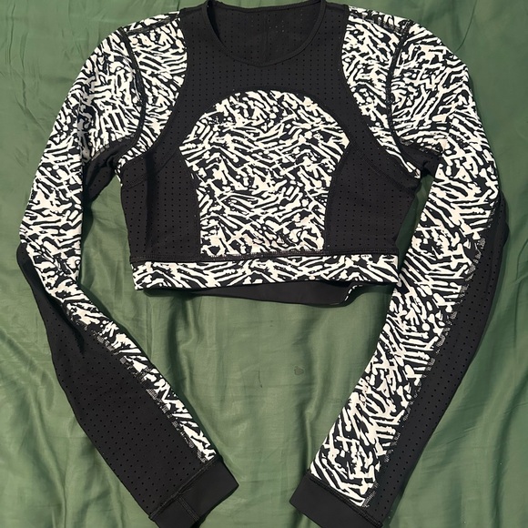lululemon athletica | Swim | Lululemon Paddle Flow Reversible Crop Swim ...